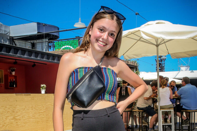 Zita Wauters bekent: "ik was amper 11 jaar..." - Entertainment Today