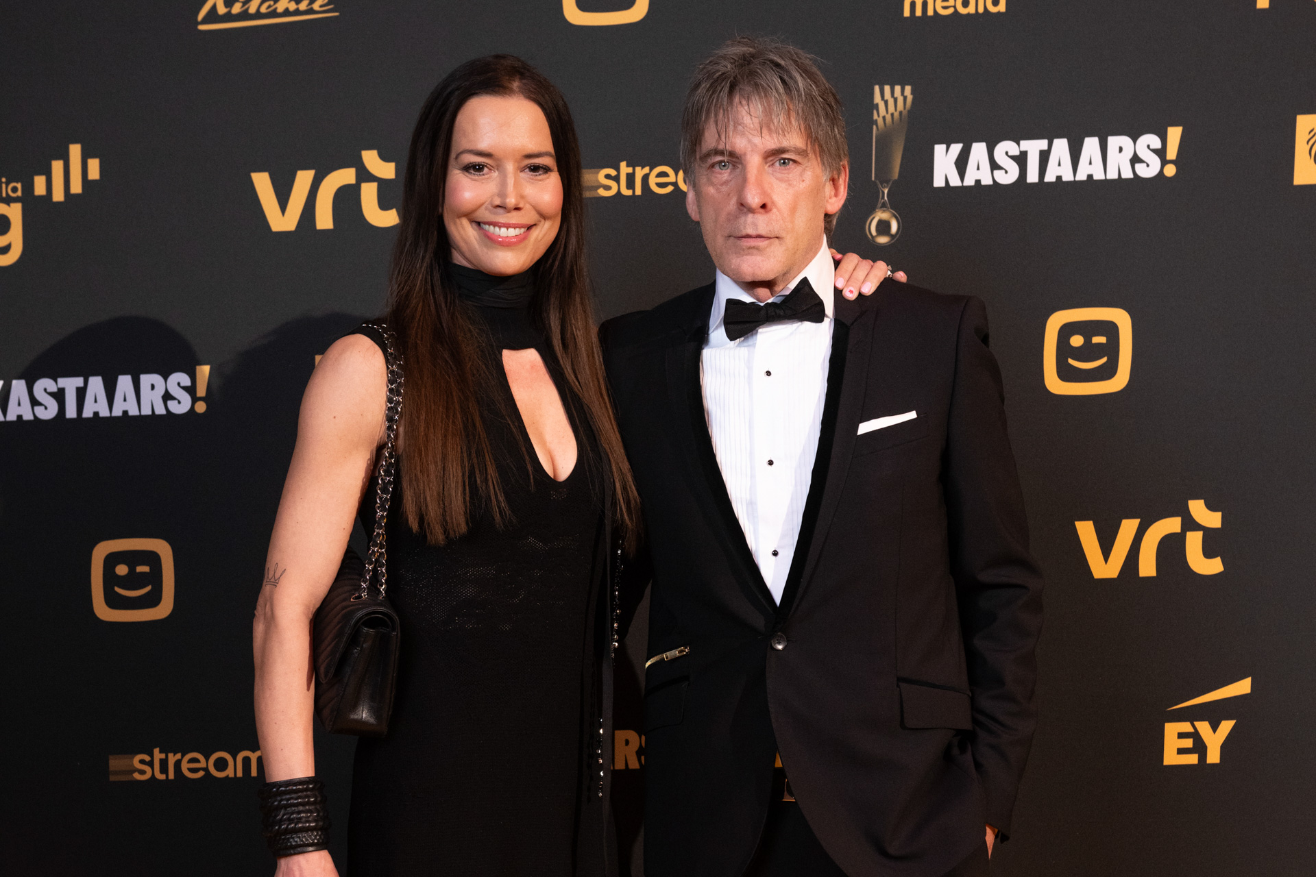 Sandy Tura en Luk Alloo trekken er samen op uit - Entertainment Today